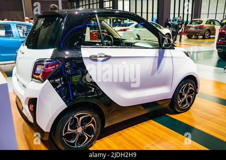 Zotye E30 micro EV on display at the 2015 Shanghai Auto Show Stock ...