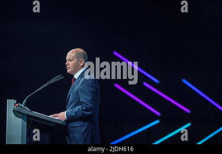 Berlin, Germany. 21st June, 2022. German Chancellor Olaf Scholz (SPD ...