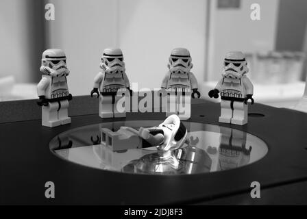 Lego mini figures in a science lab Stock Photo - Alamy