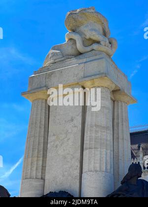 ⁨Monument of Count István Tisza Stock Photo - Alamy