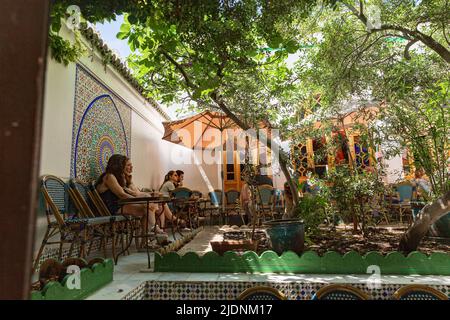 The entrance into the Restaurant The Mosque of Paris. Great Mosque of ...