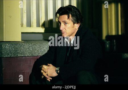 SEAN PENN, MYSTIC RIVER, 2003 Stock Photo - Alamy