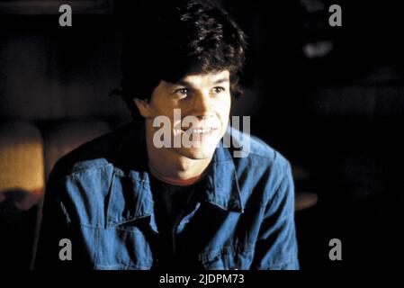 MARK WAHLBERG, BOOGIE NIGHTS, 1997 Stock Photo - Alamy