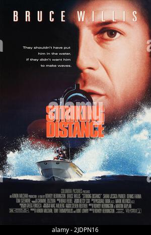 Bruce Willis Film: Striking Distance (USA 1993) Characters: Det. Tom ...
