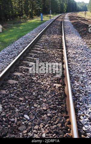 Train track/ railroad - perspective Stock Photo - Alamy