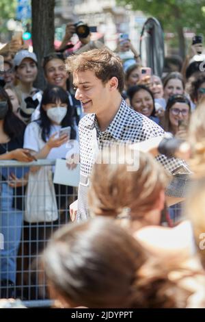 Noah Schnapp Milan Fashion Week - Men F/W 2026-27 Ralph Lauren Fashion ...