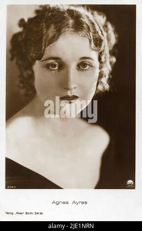 Portrait of Agnes Ayres 003 - Silent Hollywood era Stock Photo - Alamy