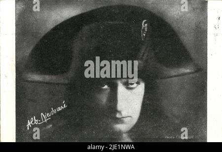 Portrait of Albert Dieudonné in Napoléon (1927) - Silent movie era ...