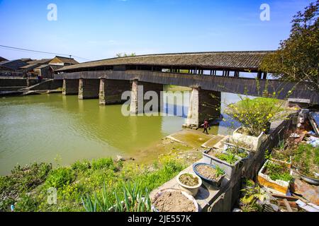 Zhejiang ningbo yinzhou bridge Stock Photo - Alamy