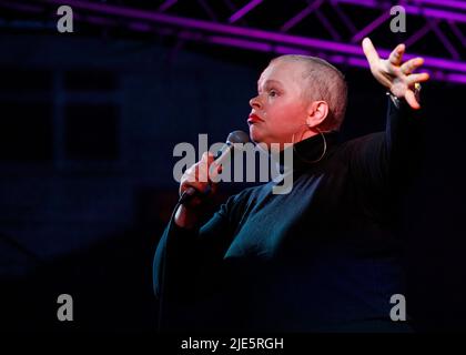 Laura Smyth, Stand Up Comedian, Open Air Comedy, Leigh Folk Festival ...