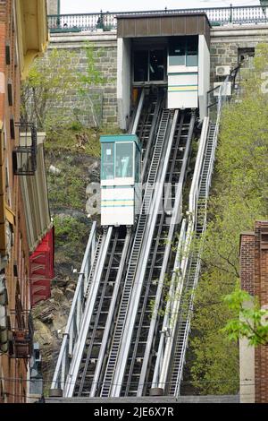Funiculaire du Vieux Québec Old Quebec Funicular Quebec City Canada ...