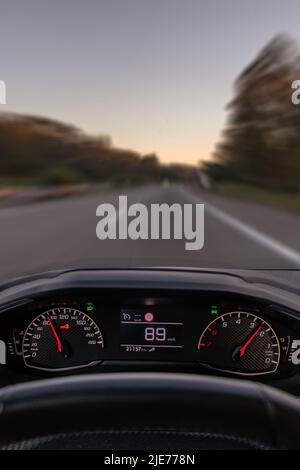 Car dashboard - speedometer with mph and kmh Stock Photo - Alamy