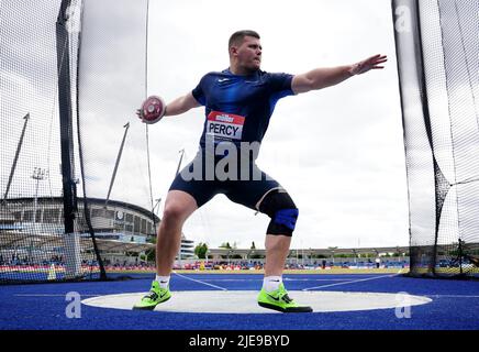Nicolas Percy on his way to winning the MenÕs Discus during day three ...