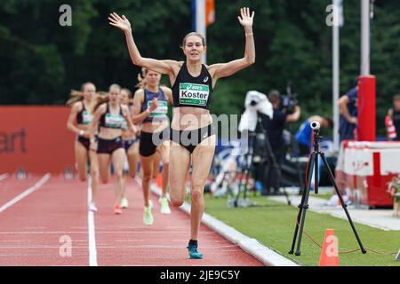 APELDOORN, NETHERLANDS - JUNE 26: Maureen Koster of The Netherlands ...