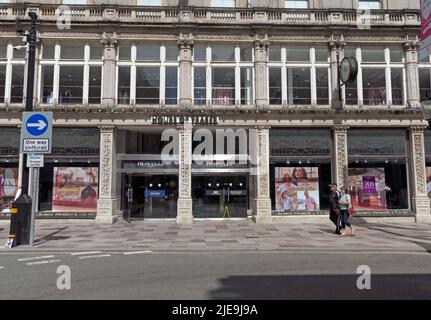 Howell's department store front entrance. House of Frazer. Cardiff ...