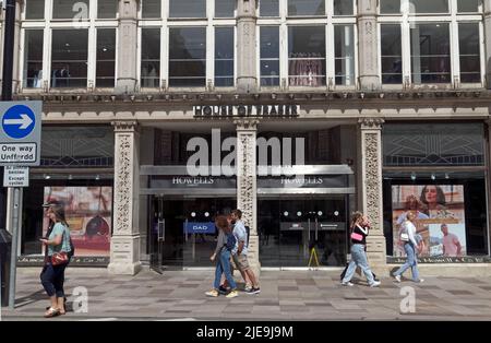Howell's department store front entrance. House of Frazer. Cardiff ...