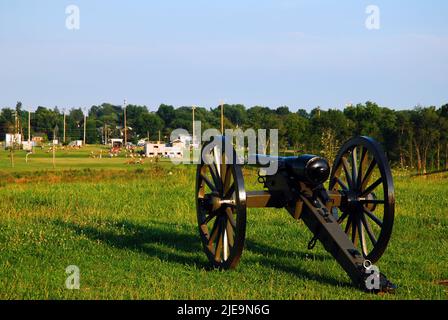 American Civil War field cannon artillery Stock Photo - Alamy
