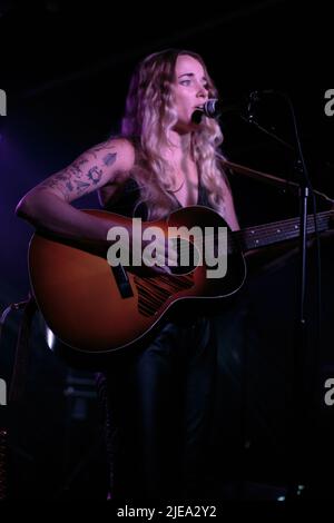 leah blevins, Live at Manchester Academy Uk 24th june 2022 Stock Photo ...