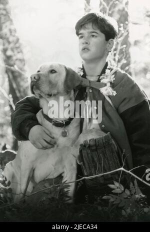 Far From Home : The Adventures of Yellow Dog Year: 1995 USA Director ...