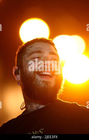 ROCK IN RIO LISBOA: Pedro Sampaio performing at Palco Mundo on first ...