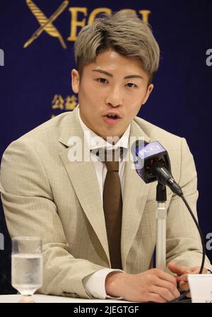 Japanese "Monster" boxer Naoya Inoue speaks at Ohashi Boxing Gym in ...