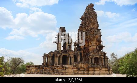 Side view of Kakanmath Temple, 11th century Shiva temple, Morena ...