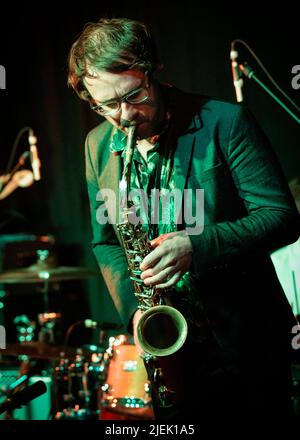 Treetop Flyers, Leigh Folk Festival, Leigh Community Centre, Essex ...