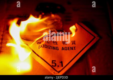 Flame is burning oxidizing agent symbol Stock Photo - Alamy