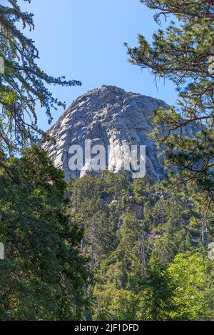 Tahquitz Rock or Lily Rock viewed from Humber Park. Idyllwild ...