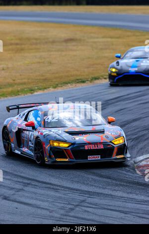 Snetterton, England. 26 June, 2022. Race 1 of the Intelligent Money ...