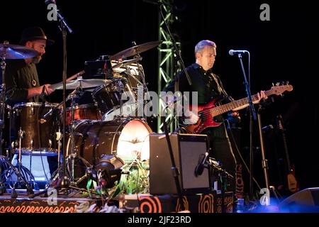 lead singer Shane Howards of The Goanna Band perform live onstage for ...