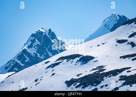 View of majestic mountains of Thompson Pass near Valdez in Alaska Stock ...