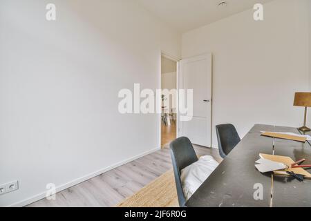 Beautiful interior of modern comfortable room Stock Photo - Alamy