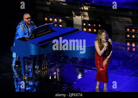 RITA WILSON with DESMOND CHILD singing in Athens. Desmond Child perform ...