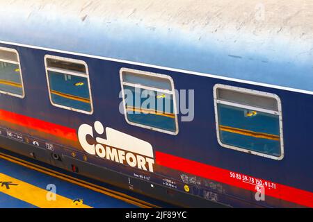 Intercity Notte, the Italian Night Train by Trenitalia, Comfort Sleeper ...