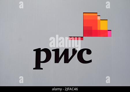 Logo of the auditing company PricewaterhouseCoopers, PWC, Munich Branch ...