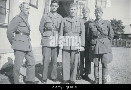 Group picture with officers from Södermanland's regiment in 10 Stock ...