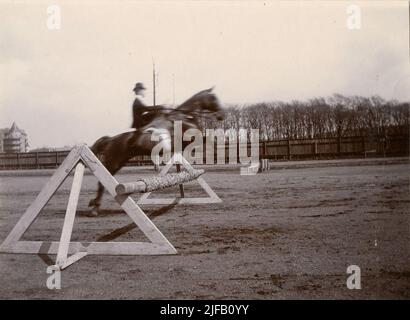 Gertrud Magnus (married Trägårdh 1906) on horseback Stock Photo - Alamy