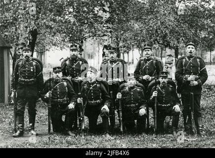 Group portrait of soldiers at Södermanland's regiment in 10 Stock Photo ...