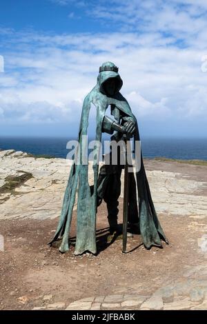 Gallos Statue, Tintagel Castle, North Cornwall, England, Europe Stock ...