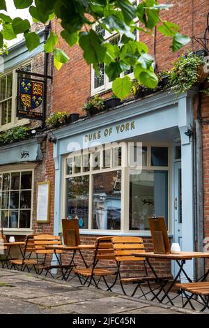 The Duke of York Pub, Kings Square, York, England Stock Photo - Alamy