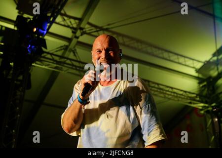 Olaf Henning bei der Schlagermove Warm-Up Party 2022 auf dem ...