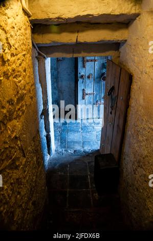 Oranmore Castle, Galway, Ireland Stock Photo - Alamy