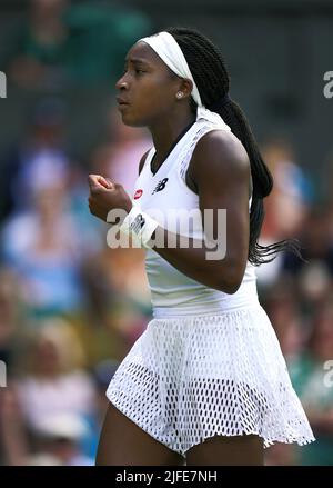 Amanda Anisimova celebrates a point during her match against Jodie ...