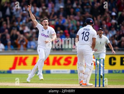 England's Matthew Potts appeals unsuccessfully for a LBW against ...