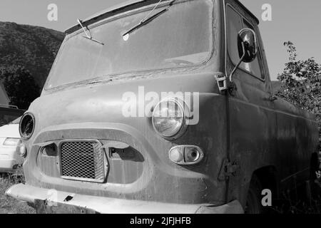 Austin Morris J4 pick-up in Corfu Greece Stock Photo - Alamy