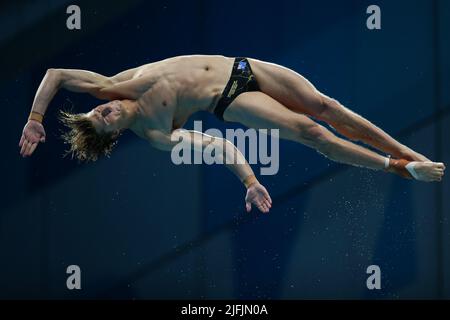 Samuel Fricker of Australia competes in men's diving 10m platform ...