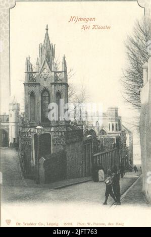 Bat-Bouwe-Zate Castle (Hello Castle Stock Photo - Alamy