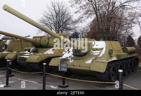 Soviet 100 mm self-propelled artillery installation SU 100 Stock Photo ...