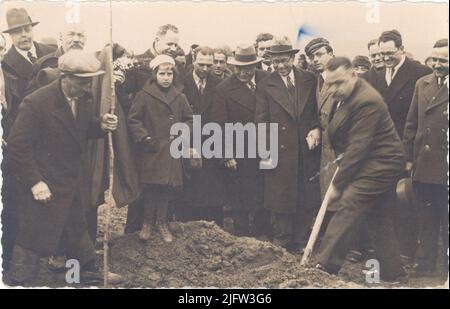 Creation of Asparuh's Park in 1934 Stock Photo - Alamy